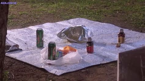 გოგონა რომელიც სუნებს ხედავს 13