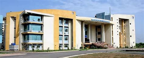 Iit Kharagpur Joins Hands With Iim Raipur To Develop Erp Software