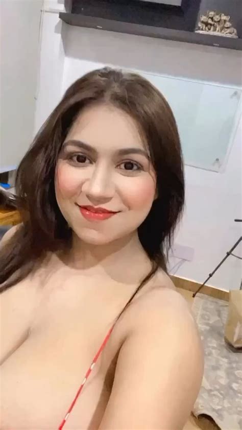 4 Hot Sexy Charu Sharma Bikini Pics