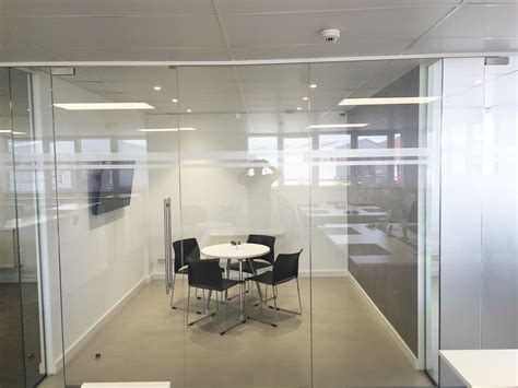Glass Partitioning At Mj Property Investments Uk Ltd London