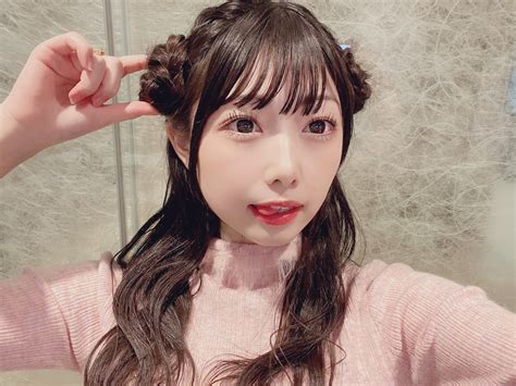 小 浜 桃 奈 On Twitter 昨日実は髪型2パターンしてました笑 ヒツジさんもどうですか〜？🐑🤍 そしてお知らせです💁🏻‍♀️