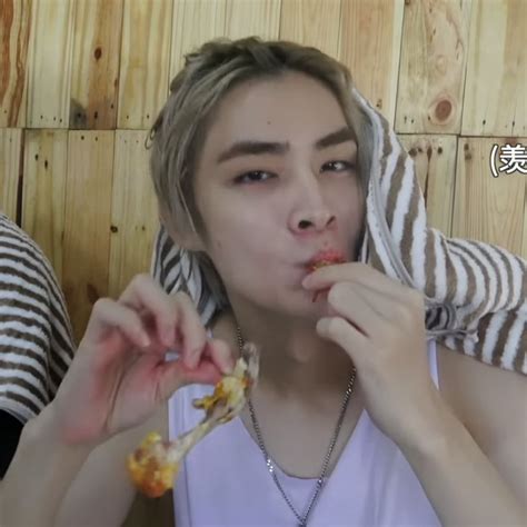 🍑 On Twitter Rt Chayahyunx อะไรที่ไม่เคยเห็นก็จะได้เห็น