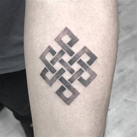 Dotwork Style Endless Knot Tattoo On The Inner Forearm