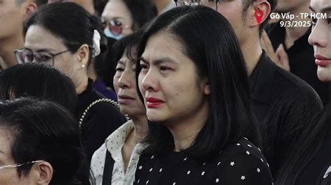 Khán Giả Ngưỡng Mộ Tình Tri Kỷ Quý Bình Lê Phương Ngôi Sao