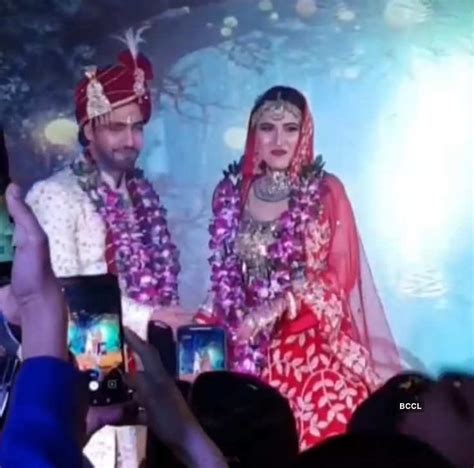 Rohit Purohit Ties The Knot With Girlfriend Sheena Bajaj Photogallery