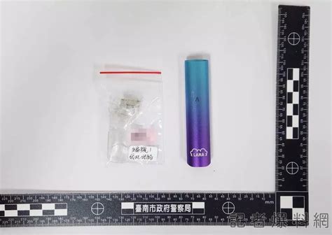 男子吸食「喪屍菸彈」騎車路倒 巧遇警方當場遭逮 警政時報｜全台第一公義的新銳媒體