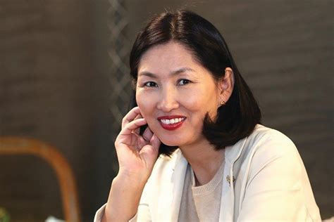 Ц Оюунгэрэл Ерөнхийлөгчийн сонгуульд өрсөлдөхөө албан ёсоор мэдэгдэв