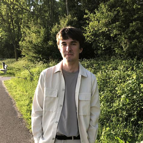 Colliding Magnetic Fields Reveal Unknown Planets Leiden University