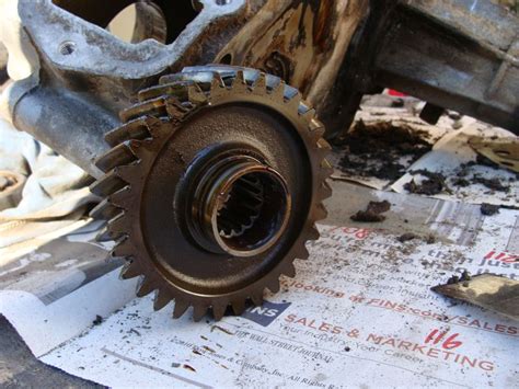Installing 3 Speed Transfer Gears Into A 4 Speed Transfer Case IH8MUD Forum