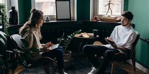 Two Effective Methods Of Setting Boundaries And Resolving Conflict With