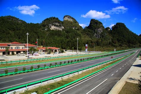 我院“靖西至那坡高速公路设代组”获表彰 广西交通设计集团有限公司
