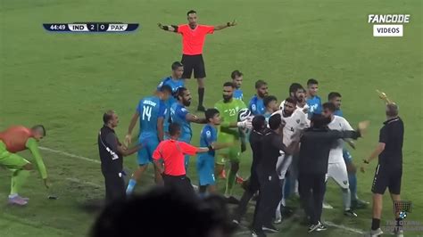 India And Pakistan Players Break Into A Fight During Saff Championship