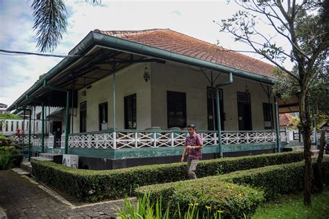 Melihat Peninggalan Kerajaan Sumedang Larang