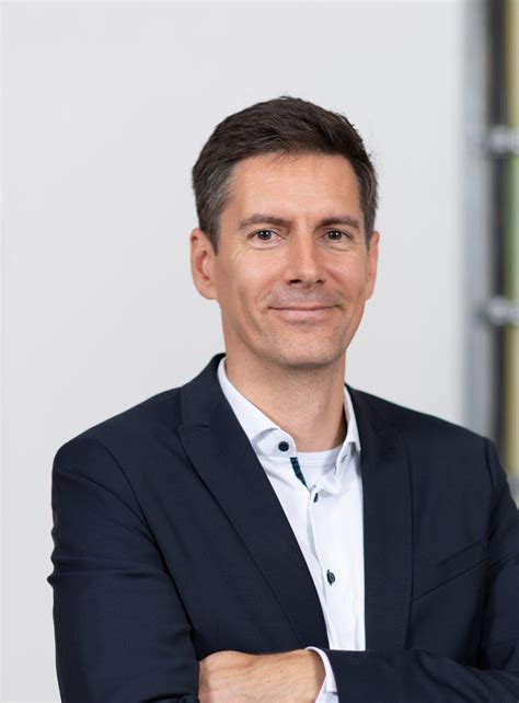 Dr Ing Robert Axmann Dlr Quantencomputing Initiative