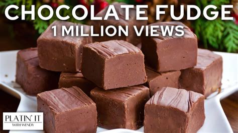 Easy 2 Minute Chocolate Fudge Holiday Favourites Youtube