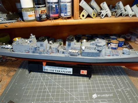JMSDF TAKANAMI 1 350 Trumpeter P E Lion Roar Page 3
