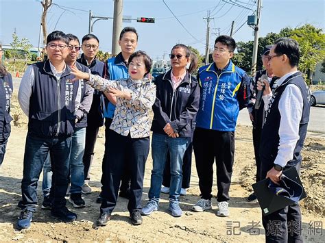 讓毛孩盡情放電 民代爭取潭子首座寵物公園