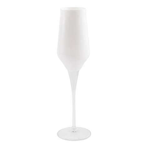 Vietri Contessa Champagne Glass White Berings