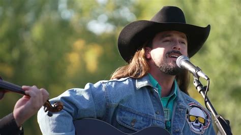 Ian Munsick Long Live Cowgirls Me And A Fiddle Youtube