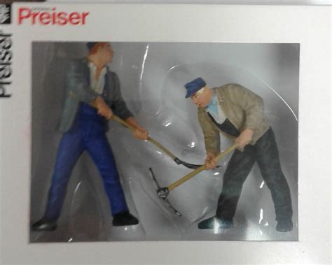 Preiser 45007 G Scale Figures 2 Track Workers Hobbyplex