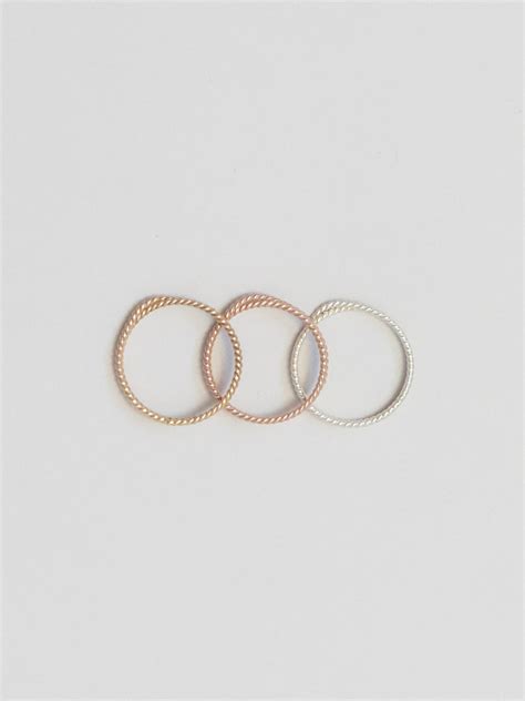 Stacking Overlap Ring — Loops Jewellery