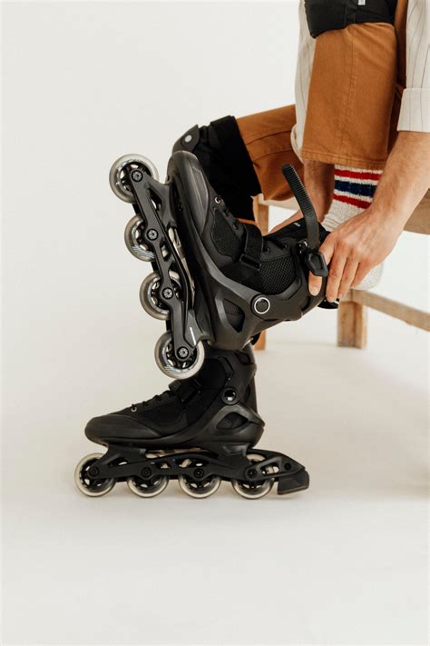 Second Life Adult Inline Fitness Skates Fit100 Black Silver