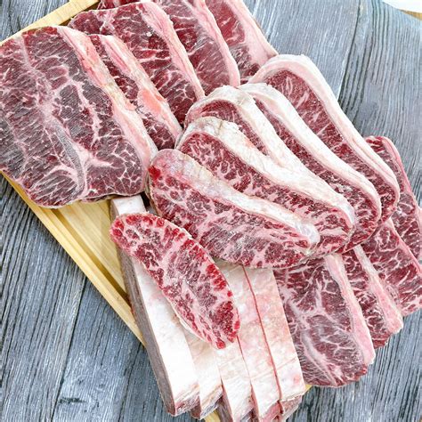極禾楓肉舖 大豐門市 板腱牛排 原塊肉裁切 高雄肉舖 肉品專賣店 極禾楓肉舖大豐門市 Facebook
