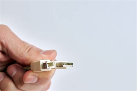 디지털 기기를 Pc에 연결하기 위한 Usb 케이블 Usb 케이블에 대한 스톡 사진 및 기타 이미지 Usb 케이블 Usb