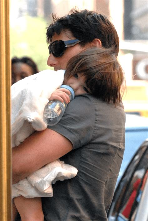 16 Year Old Suri Cruise Is The Ideal Synthesis Of A Father Tom Cruises
