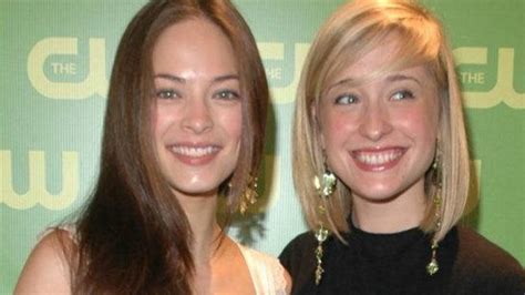 Smallville Actress Allison Mack Has Been Arrested For Her Involvement