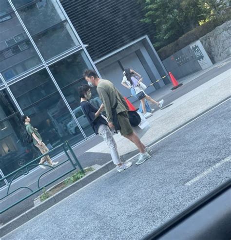 刘青云罕谈与郭蔼明恋事！首度约会竟被误会借钱，揭两人不生孩子内幕腾讯新闻