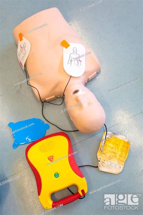 First Aid Cardiopulmonary Resuscitation Course Using Automated External Defibrillator Device