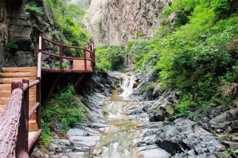 运城夏天哪里凉快好玩 夏天运城避暑去哪里 运城夏季旅游的好地方 大山谷图库