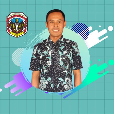 Staff Kami