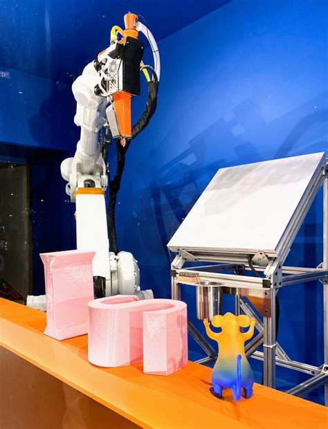 Massive Dimension Large Format 3d Printers Extruders And Robotic Cell