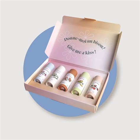 Custom Lip Balm Display Boxes Get Instant Printing