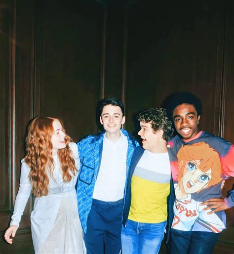 16 Rare Behind The Scenes Of Stranger Things Artofit