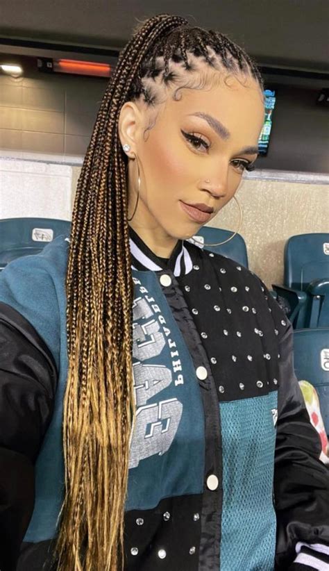 Darius Slays Wife Says Goodbye To Philly As Eagles Plan Release