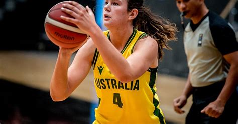 Top 40 Forward Lara Somfai Set To Visit Duke And Stanford