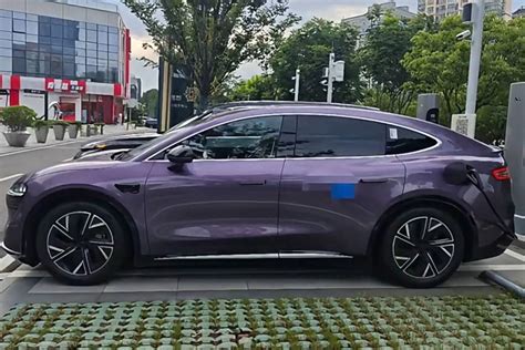 智界r7实车曝光 将于9月上市
