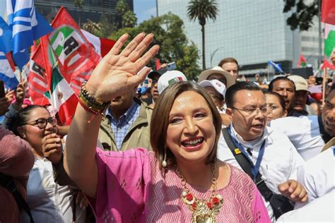 Xóchitl Gálvez recibe nombramiento oficial como candidata a la presidencia de México por