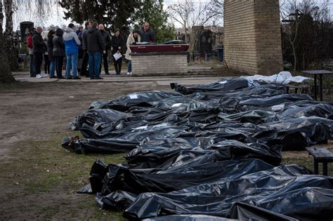 Russian Troops Kill More Than 10000 Civilians In Mariupol Mayor Says