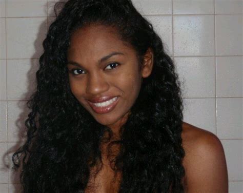 Pin By Donald Gray On Beauty Jamaican Women Guyana Women Beautiful