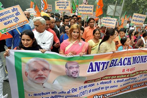 Demonetisation Was More Like A Whatsapp Forward And Not A See Ball Hit