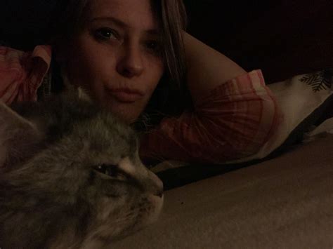 Miss mit Biss 😉😏🥳🥂 on Twitter: "Wir wollten euch noch „Gute Nacht ...