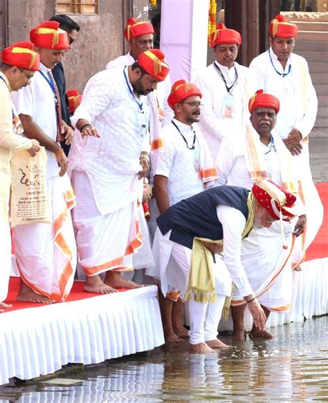 Prime Minister Narendra Modi Offers Prayer At Ramkund