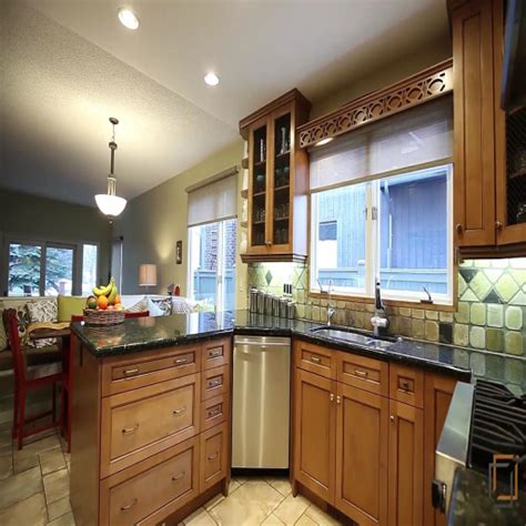 Single View View Synthesis With Multiplane Images