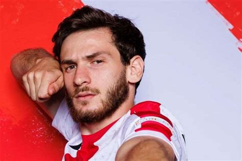 ხვიჩა კვარაცხელია პორტუგალიასთან მატჩის საუკეთესო მოთამაშედ დასახელდა Imedinews