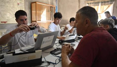 Se realizaron 621 trámites de documentación Databa