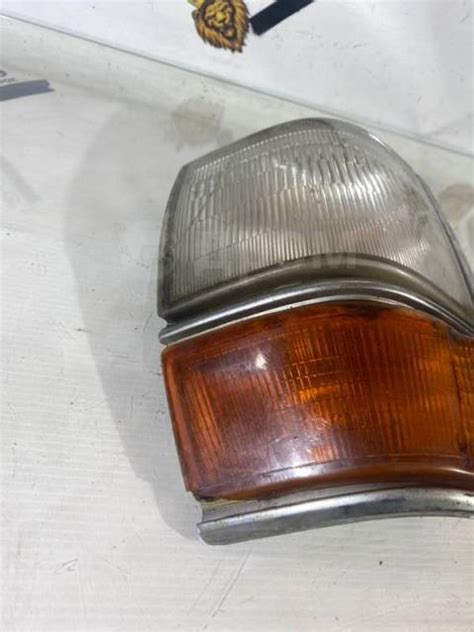 Купить Габарит Toyota Hiace 1989 8152095j09 Yh57g 3y U передний левый в Красноярске по цене 2